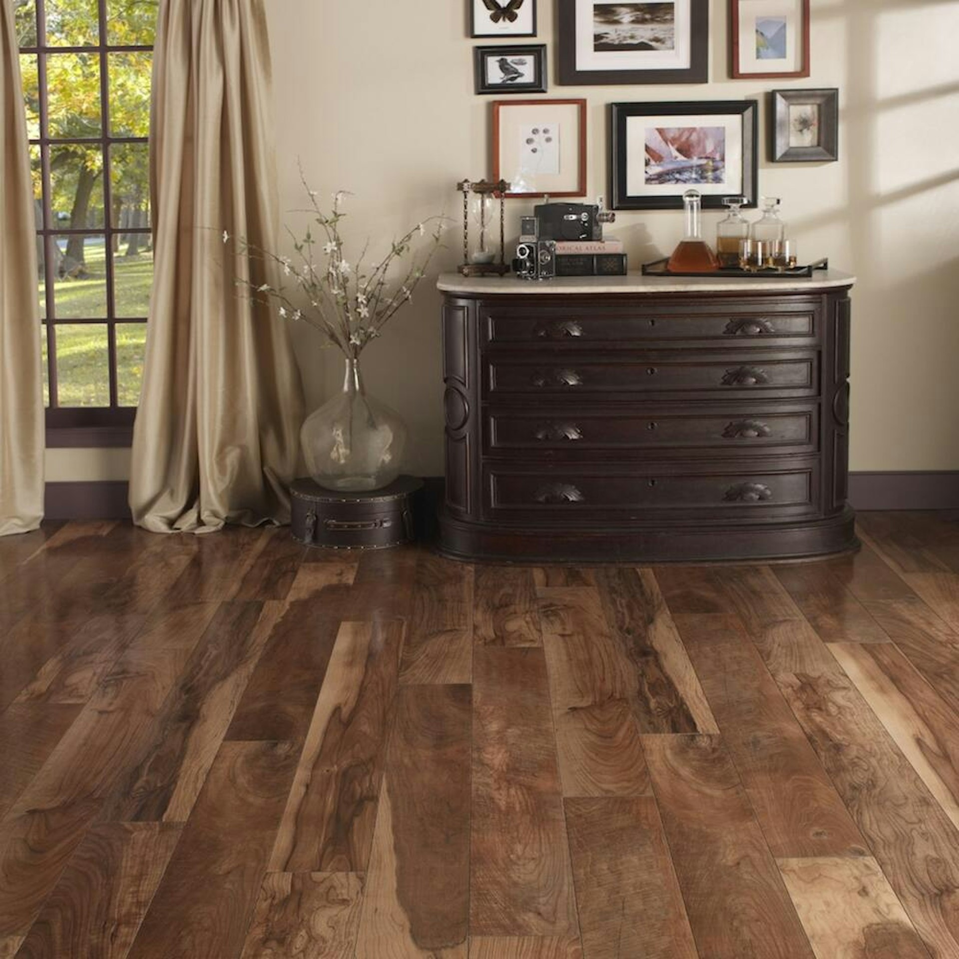 Hard Surface Floors | Hodge Floors | Spartanburg SC